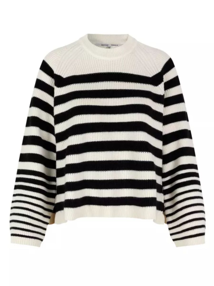 Second Female matea knit Sort ♥ Smuk elegant strik i sort og hvid.