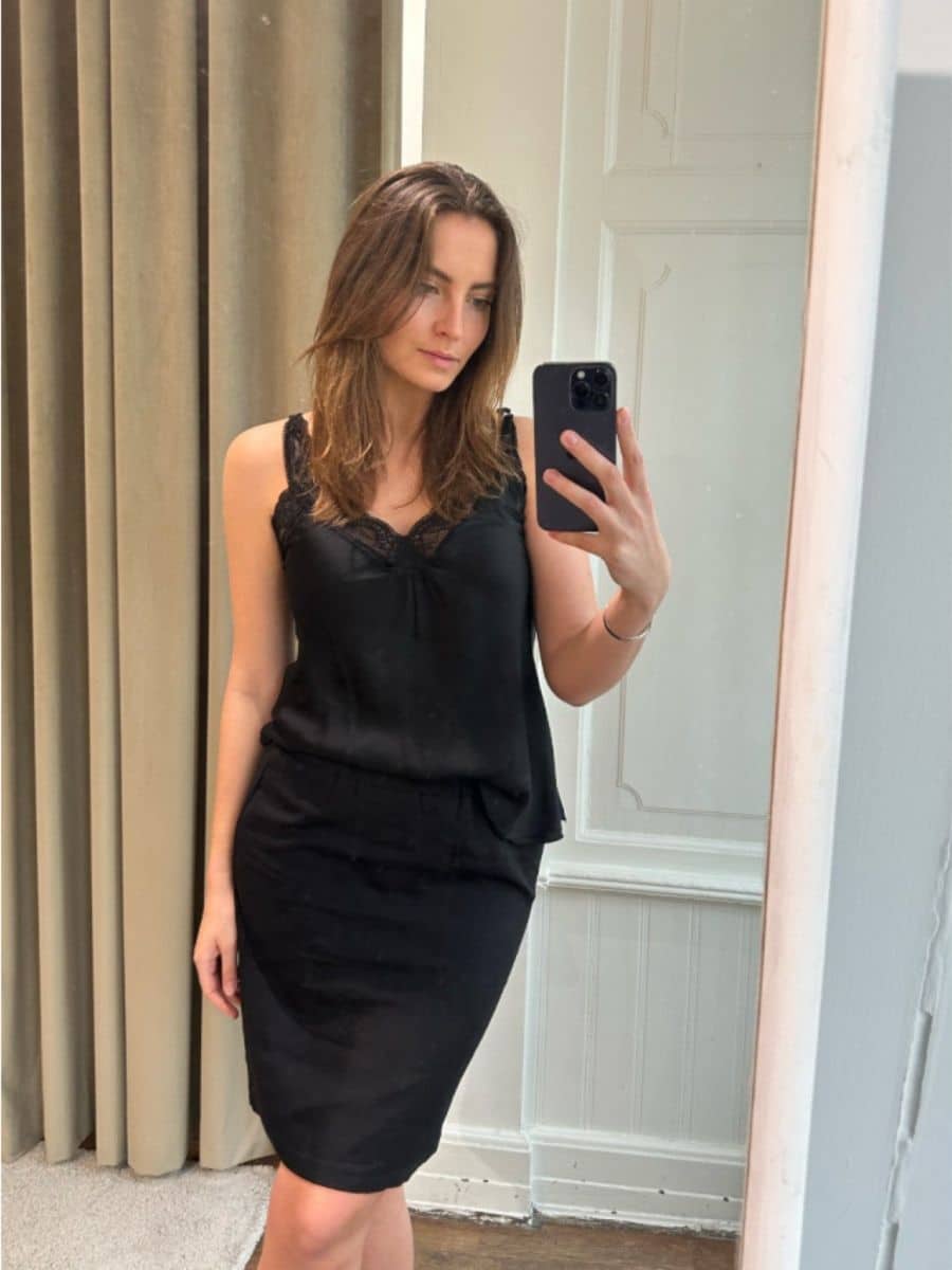 Tiffany Letzi midi Skirt - Sort ♥ Shop lækre nyheder fra Tiffany her ♥